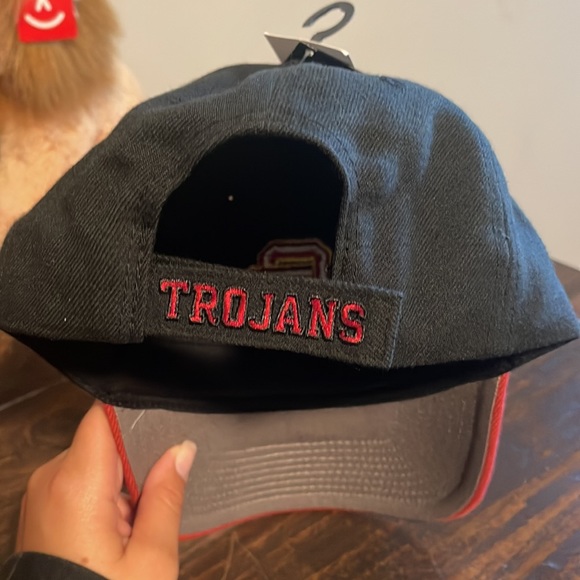 teamtrojan | Accessories | Team Trojan Usc Adjustable Two Toned Hat ...